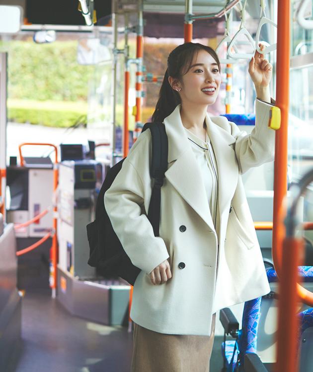 Oggi10月掲載｜忙しい冬の毎日に着心地リラクシーなMeWORKのジャケット＆ときどきニット | 特集【AOKI公式通販】